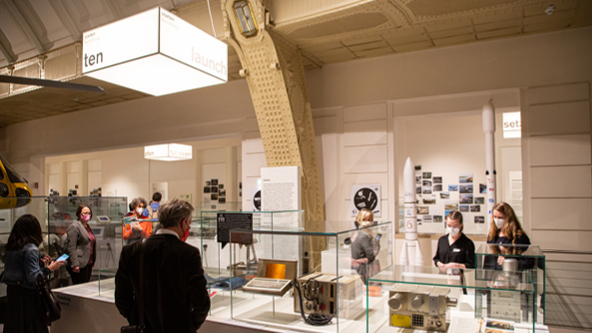 “TTTech on show”: Chip from TTTech included in new permanent space ...